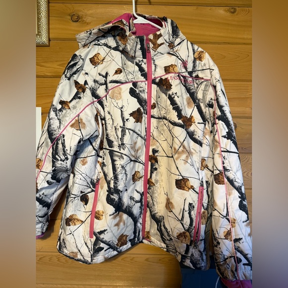 Legendary Whitetails | Jackets & Coats | Legendary Whitetails Pink And ...